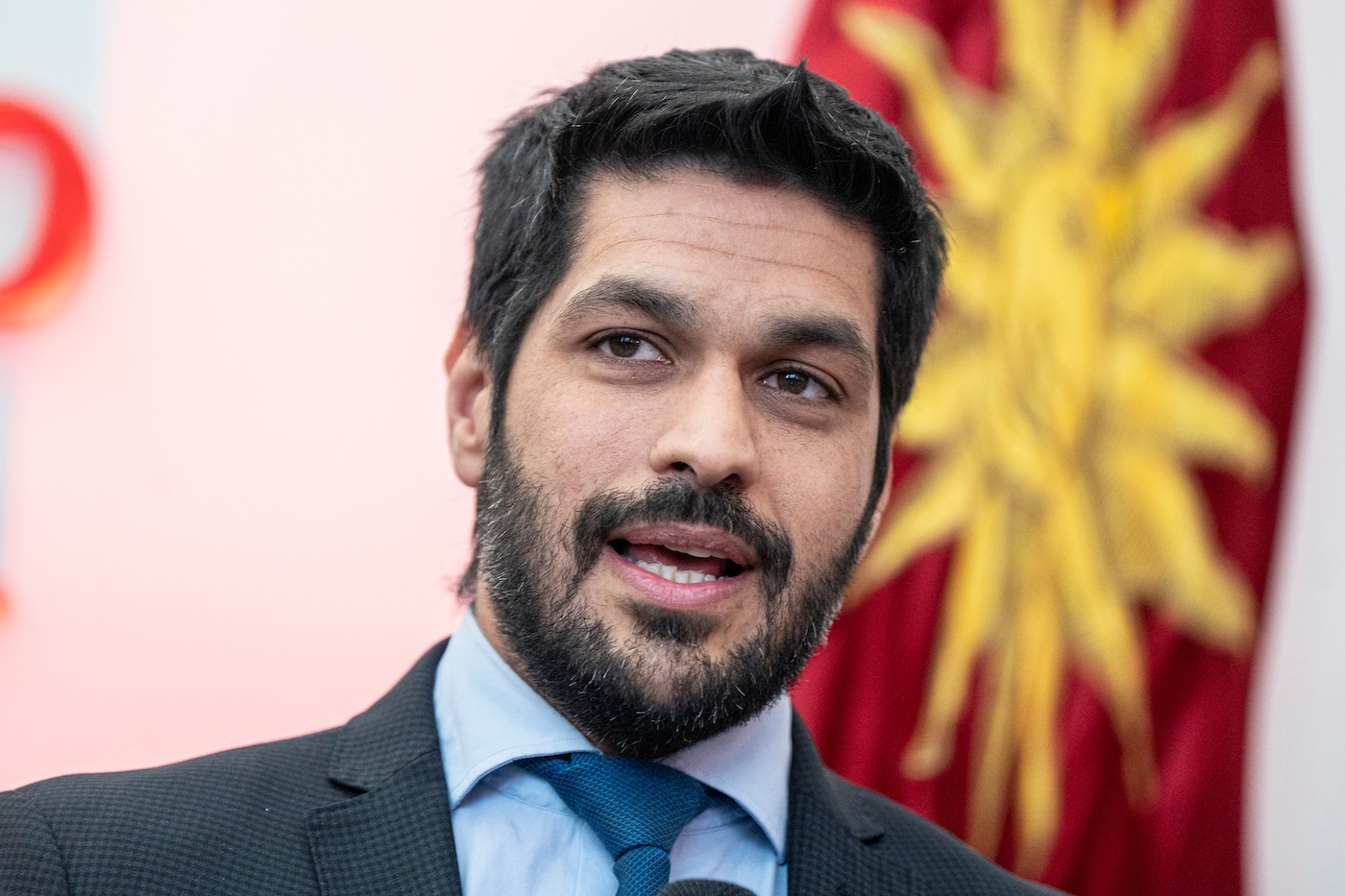 El senador colorado, Andrés Ojeda, llamó a que "alce la voz” para ...