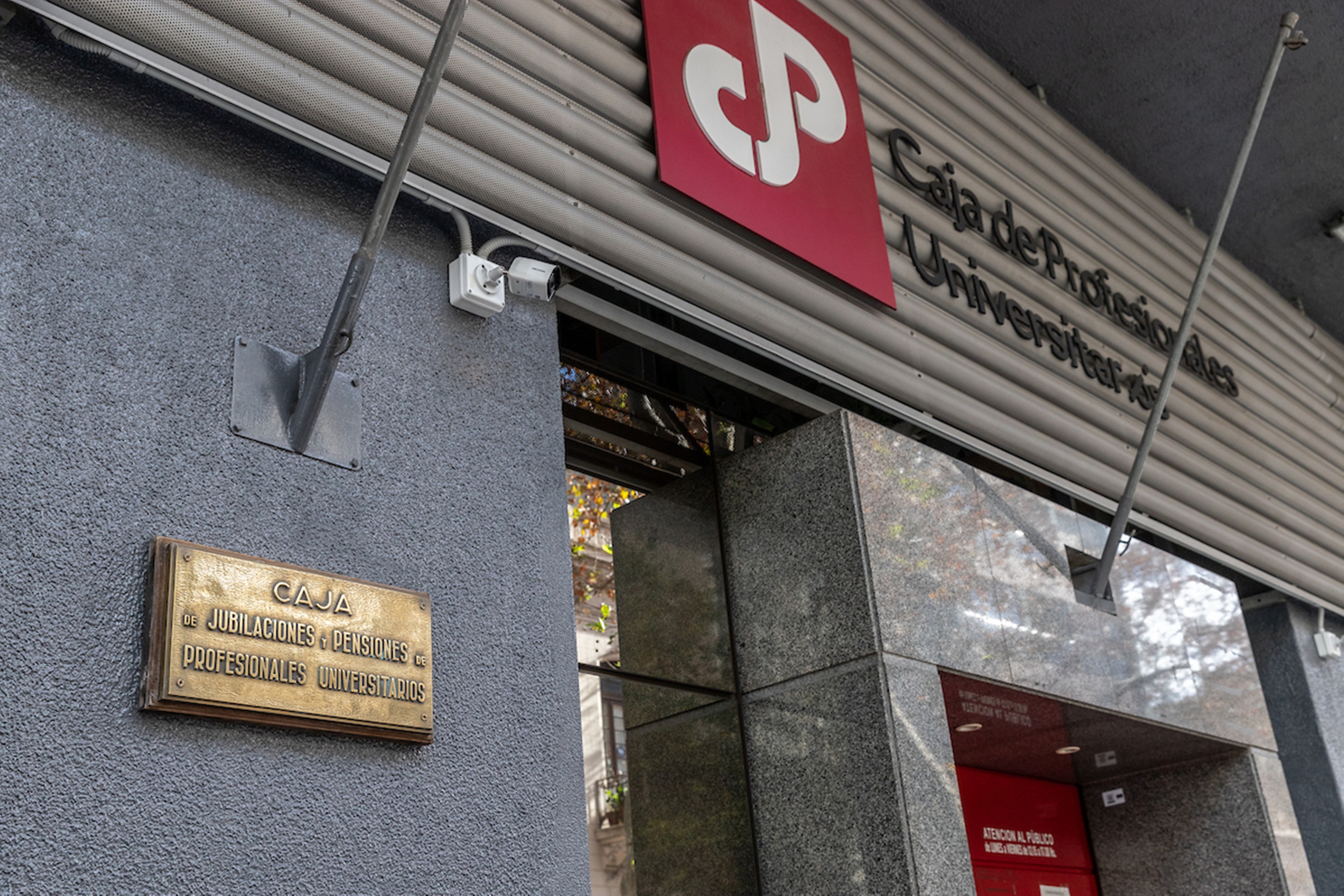 La Caja de Profesionales busca reincorporar deudores para regularizar ...
