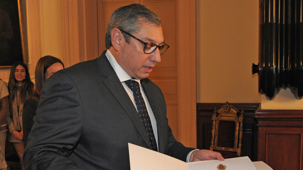Embajador de Uruguay en Argentina, Carlos Enciso, dio positivo de Covid-19