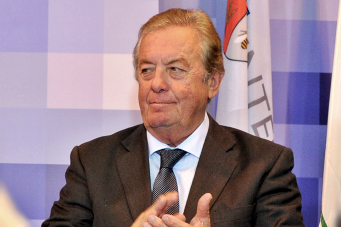 Carlos Moreira anunció que vuelve "formalmente" al Partido Nacional