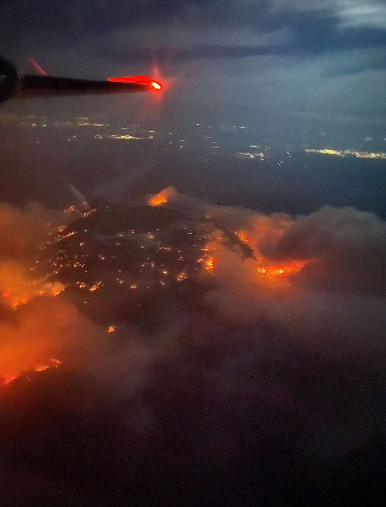 Más de 22.000 bomberos combaten 86 grandes incendios en Estados Unidos