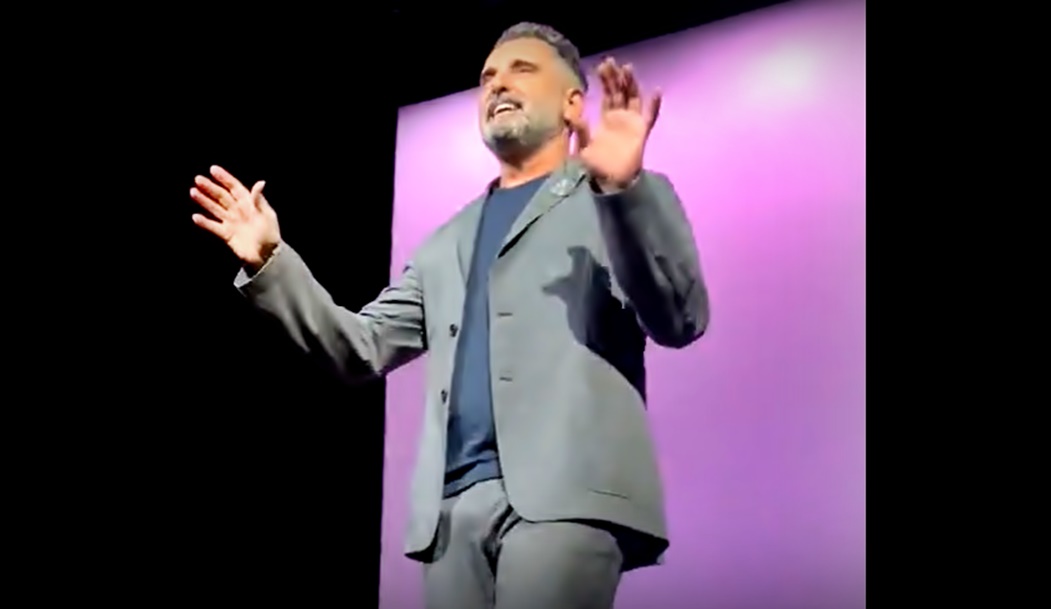 Jorge Drexler se quedó sin sonido durante un show en México y esto fue ...